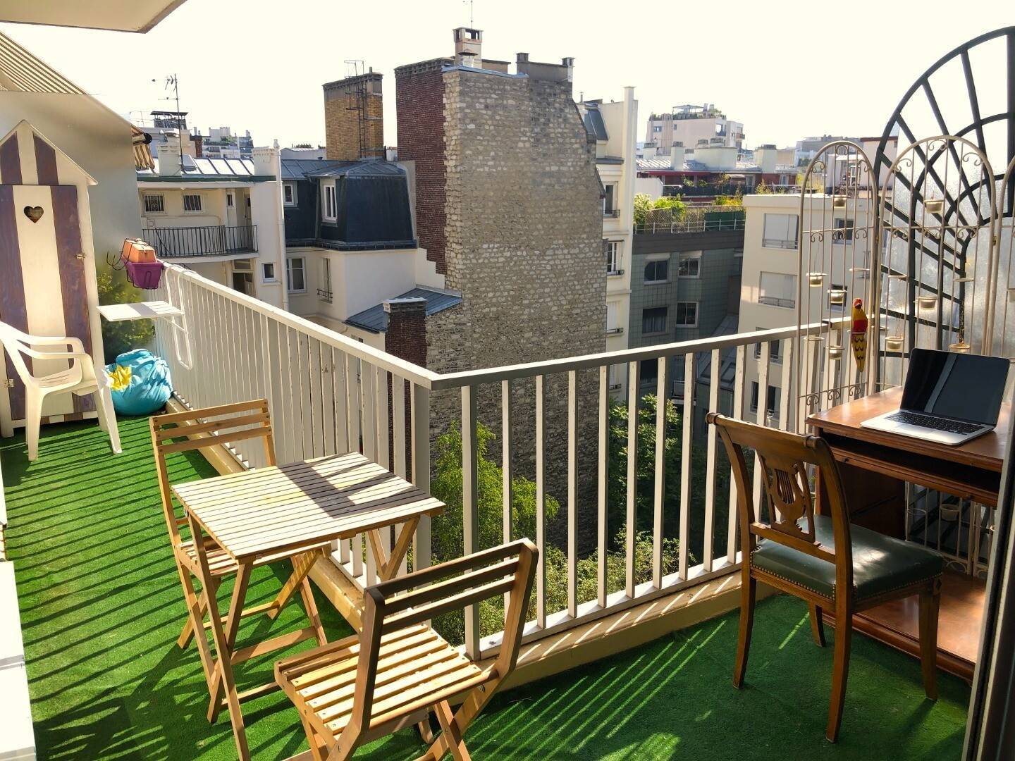 120m² Homestay for 2 people Paris | Studapart