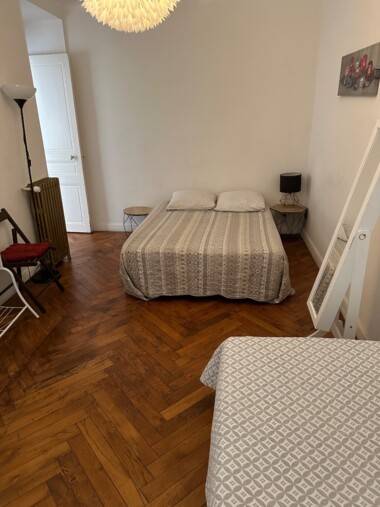 100m² Entire home for 6 people Nice | Studapart